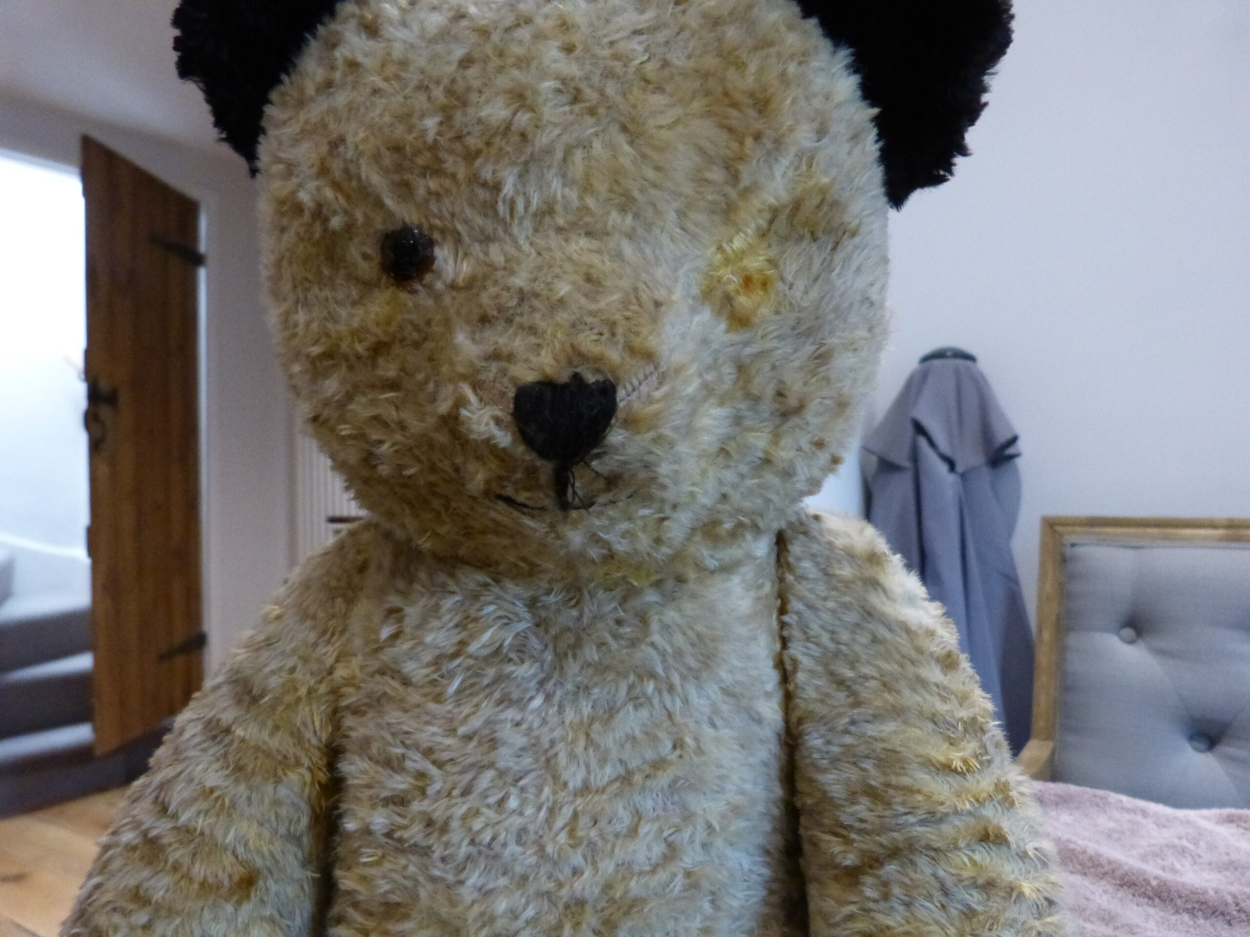 Washing a bear bum cleaning advice for vintage toys Jolly Volley Vintage
